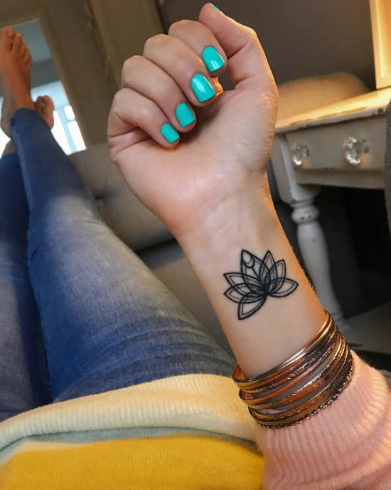 Tatuaggio al Polso: 150 immagini a cui ispirarsi - Tatuaggio.co