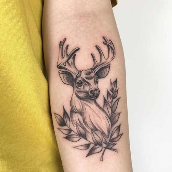 Tatuaggio Cervo: Significato, Idee e Foto - Tatuaggio.co