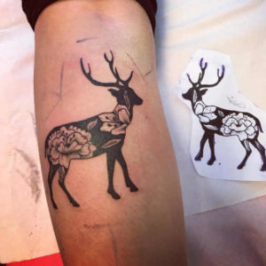 Tatuaggio Cervo: Significato, Idee e Foto - Tatuaggio.co