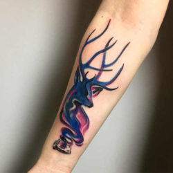 Tatuaggio Cervo: Significato, Idee e Foto - Tatuaggio.co
