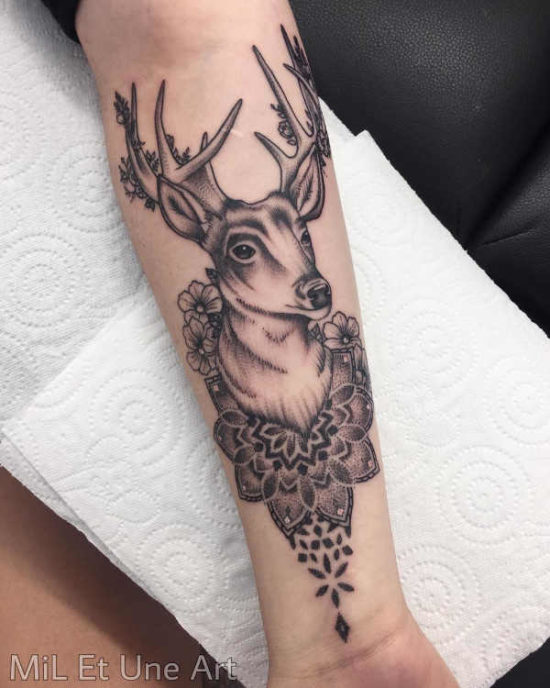 Tatuaggio Cervo: Significato, Idee e Foto - Tatuaggio.co